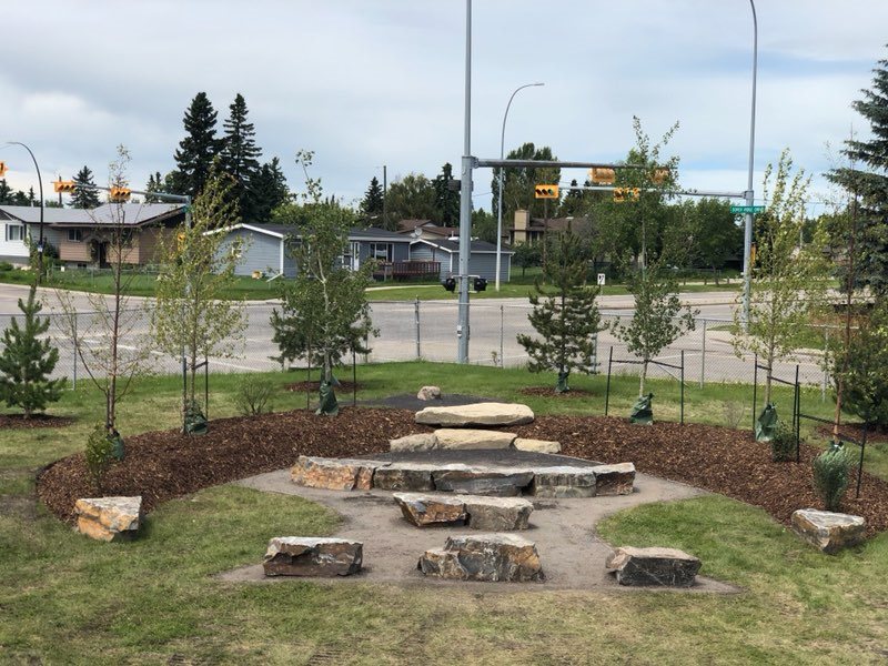 Eagle Garden - Niitsitapi Learning Centre